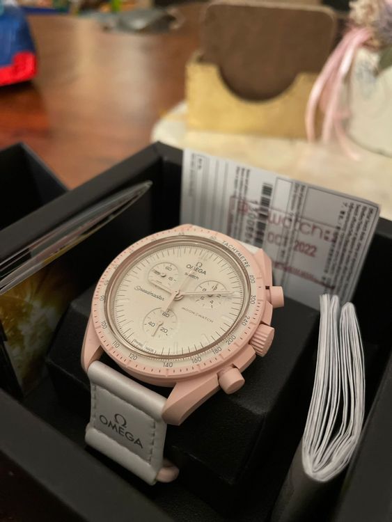 rosa Moonswatch Mission to the Venus Swatch x Omega | Kaufen auf Ricardo
