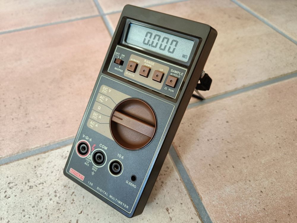 Keithley 136 Multimeter DMM Autorange 4.5 digit (Gebraucht) in ...
