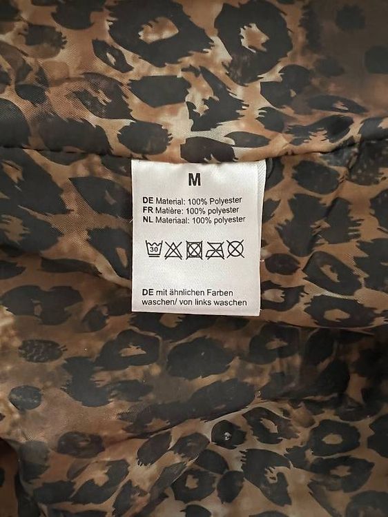 Winter-Steppmantel Gr. M mit Leo-Details warm & chic 🧥 (Gebraucht) in ...