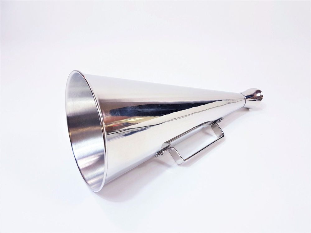 Schönes Megaphon aus Messing / vernickelt - 35cm (Neu und ...