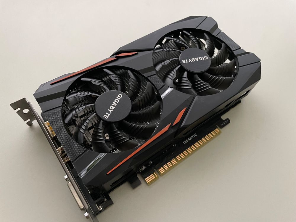 Grafikkarte - GIGABYTE GeForce GTX 1050 OC 2G(rev1.1) | Kaufen auf Ricardo