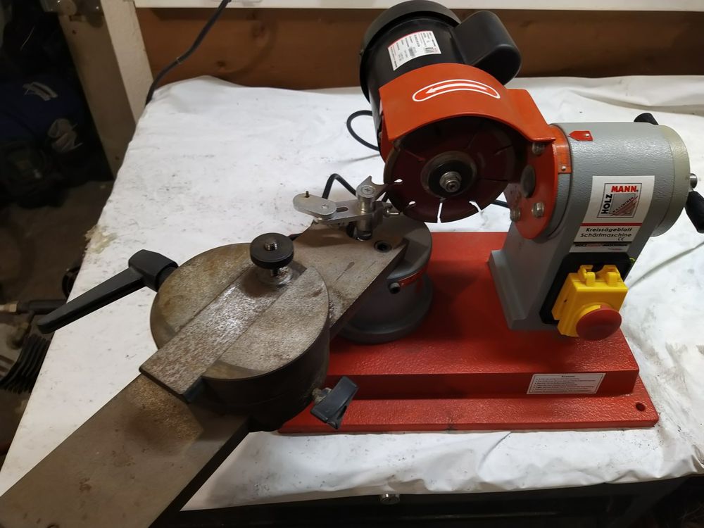 Schleifmaschine für Kreissägeblätter Holzmann MTY 8-70 370 W (Gebraucht) in Zürich für CHF 138 ...