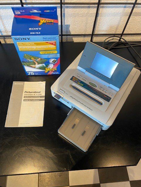 Imprimante photo Sony + cartouche couleur et papiers photo (D'occasion ...