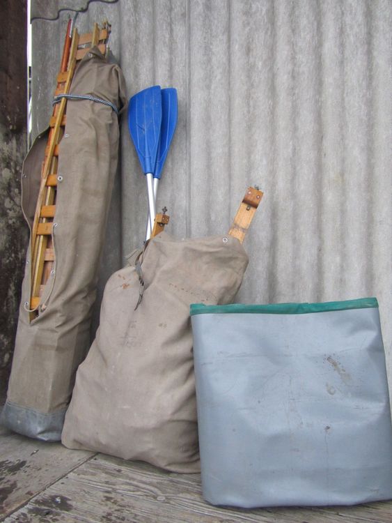 POUCH DDR - Faltboot ab 1.- Fr. | Kaufen auf Ricardo