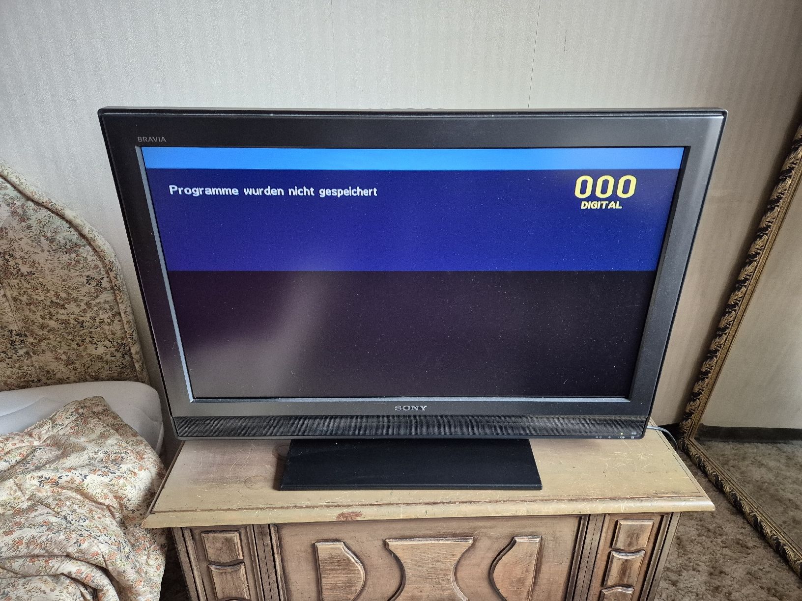 Sony Bravia Fernseher KDL-32U3000 - Top Zustand (Gebraucht) in Reinach ...