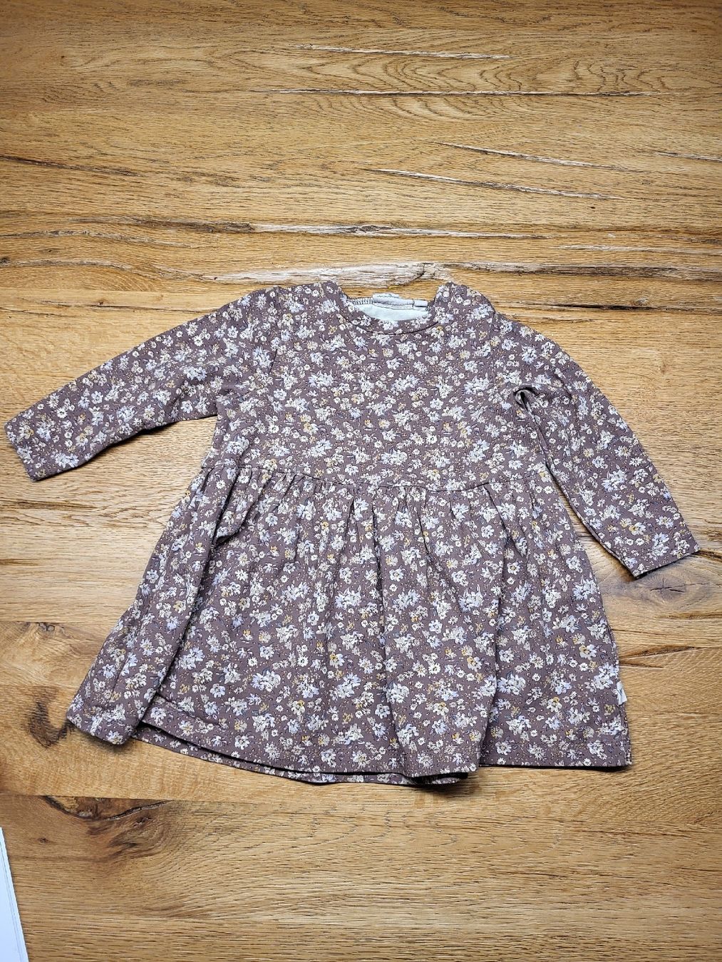 WHEAT Kleid, Gr. 80, Langarm, Blumenmuster, Herbst 🍂 (Gebraucht) in Rottenschwil für CHF 9.9 ...