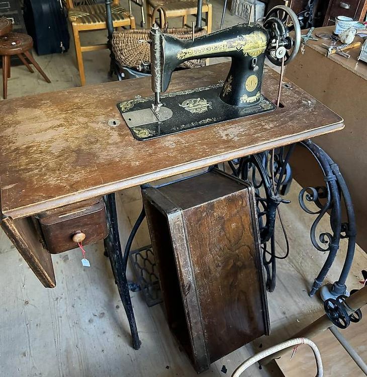 macchina da cucire singer (Gebraucht) in Cevio für CHF 20 – nur Abholung auf Ricardo kaufen