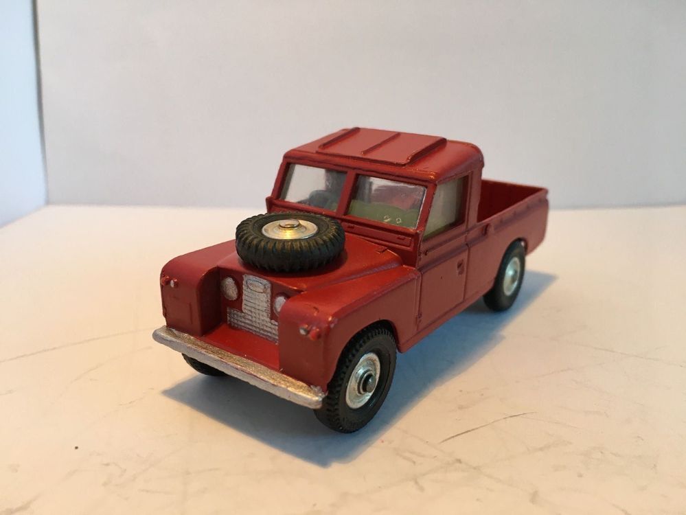 Corgi Toys "Land Rover" (Gebraucht) in Gümmenen für CHF 10 – mit ...