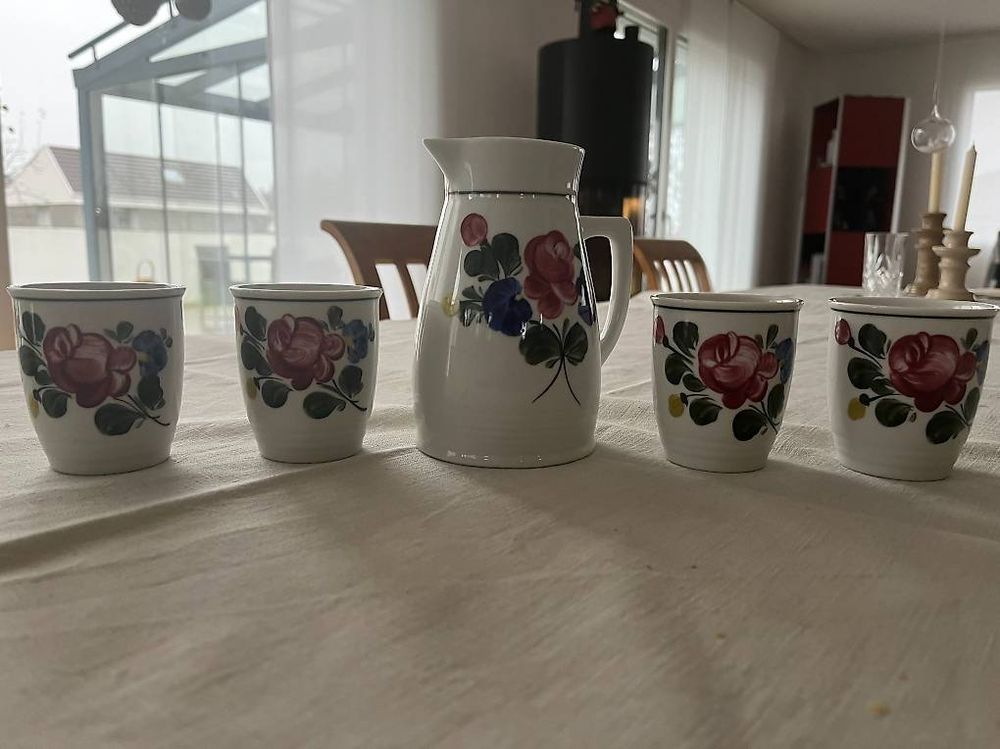 Porzellan Set handgemalt (Gebraucht) in Murten für CHF 10 – nur ...