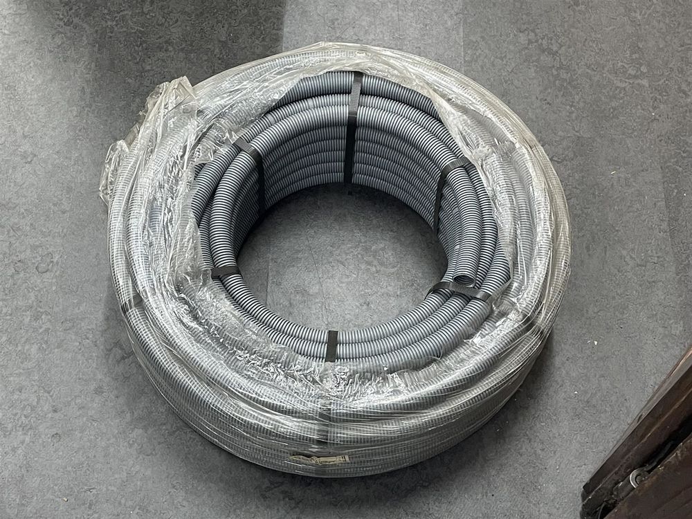 50 Meter Elektrorohr NEU ab Fr. 1.-- | Kaufen auf Ricardo