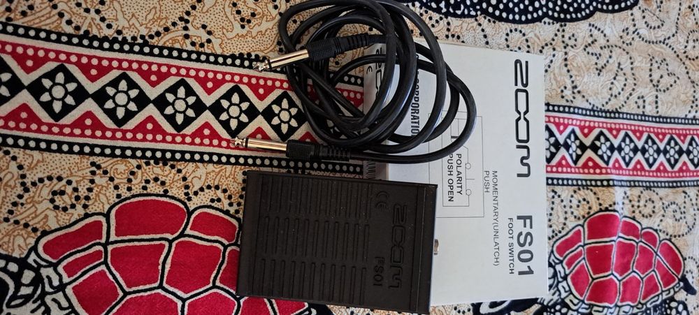 Zoom FS01 Fußschalter (Gebraucht) in Schlieren für CHF 12 – nur ...