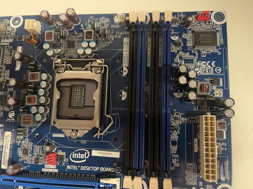Mainboard, Intel Desktop Board 02 (Defekt) in Oensingen für CHF 1 – mit ...