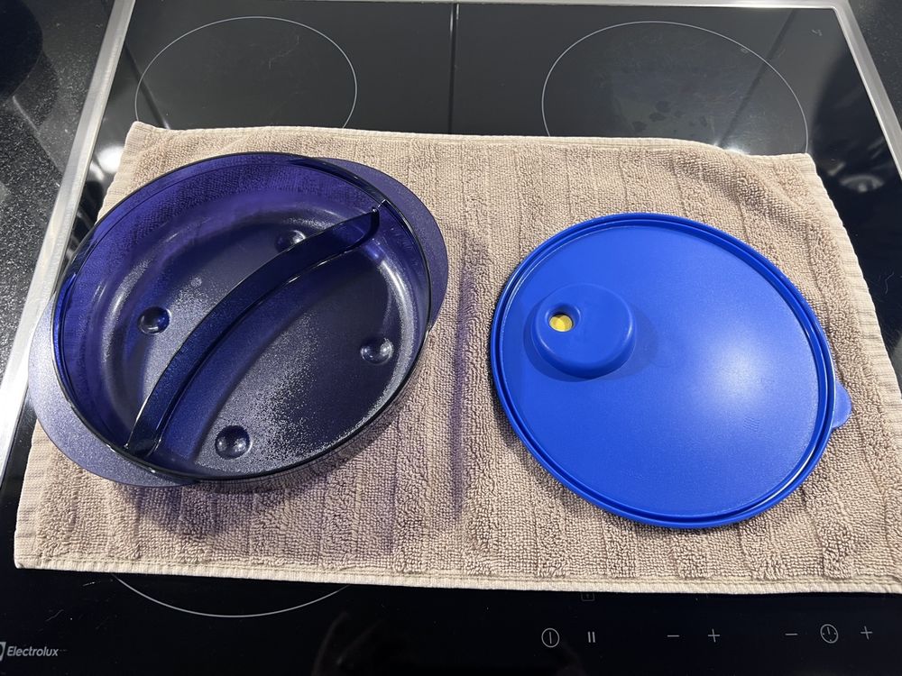 Tupperware Unterteiltes Teller (Neu und originalverpackt) in Wimmis für ...