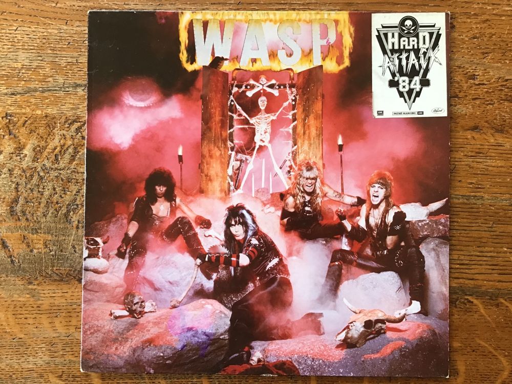 Heavy metal LP Wasp cover avec sticker | Kaufen auf Ricardo