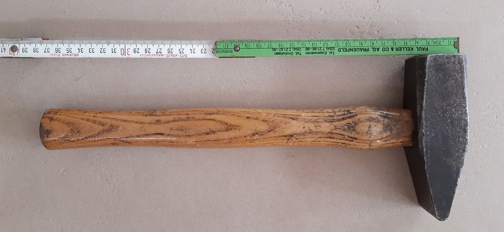 Hammer (Gebraucht) in Appenzell für CHF 9 – mit Lieferung auf Ricardo ...