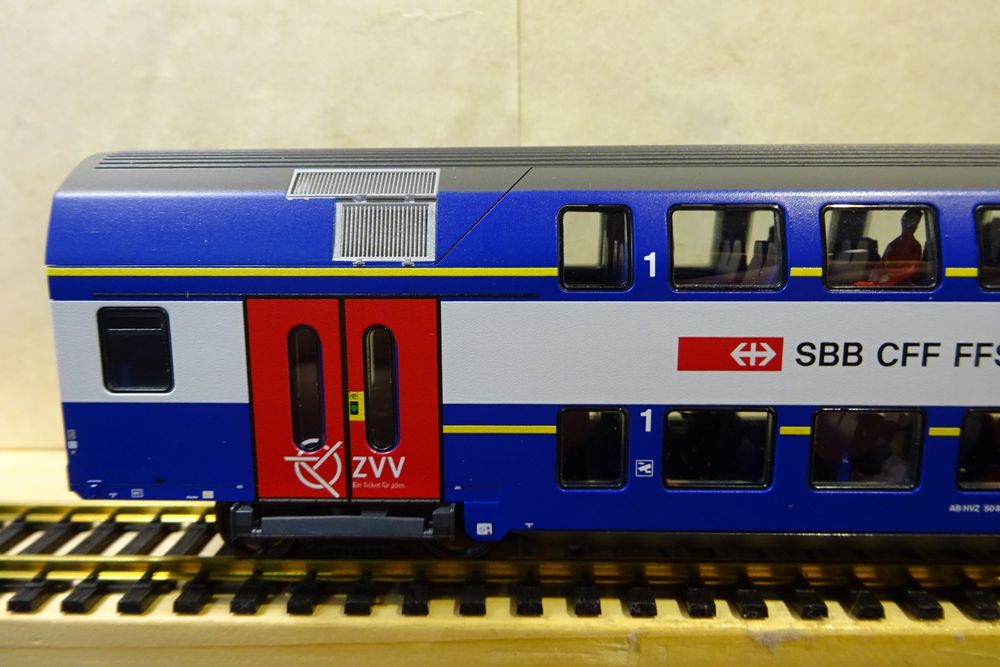 Roco SBB ZVV Set à3 Wagen. Reisende u.LED Beleuchtung.OVP. | Kaufen auf ...