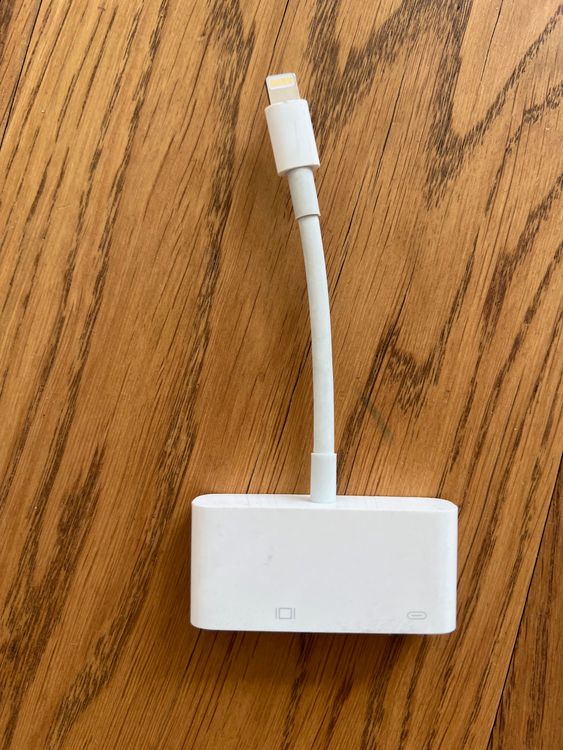 Apple Lightning auf VGA-Adapter + Lightning (Gebraucht) in Schlieren ...