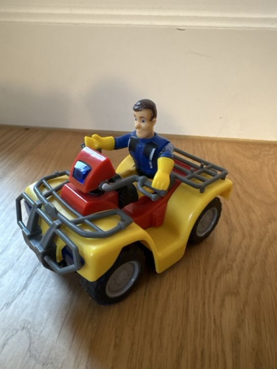 Feuerwehrmann Sam Quad Bike (Gebraucht) in Zürich für CHF 2 – mit ...