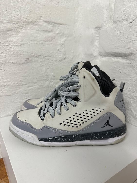 Nike Air Jordan Flight SC3 BG Größe 36.5 Pure Platinum Wolf (Gebraucht ...