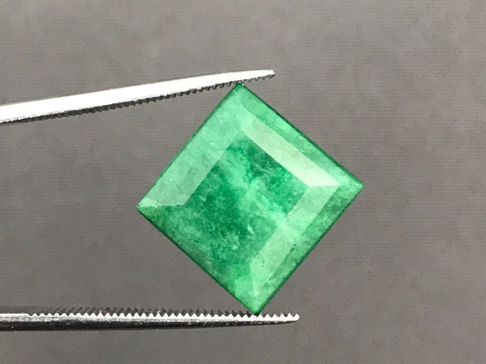 *SMARAGD* Emerald Cut 8.80ct (Neu und originalverpackt) in Oberägeri ...