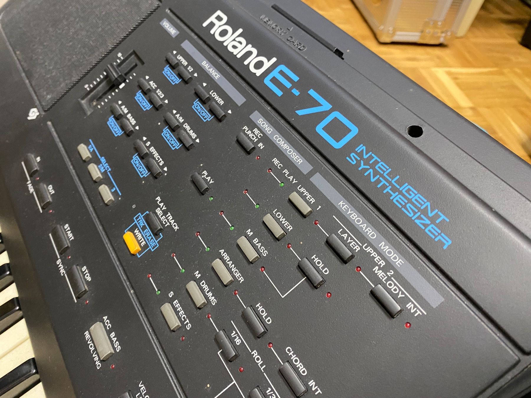 Roland E-70 Keyboard Synthesizer Piano Professional 61 Taste (Gebraucht ...