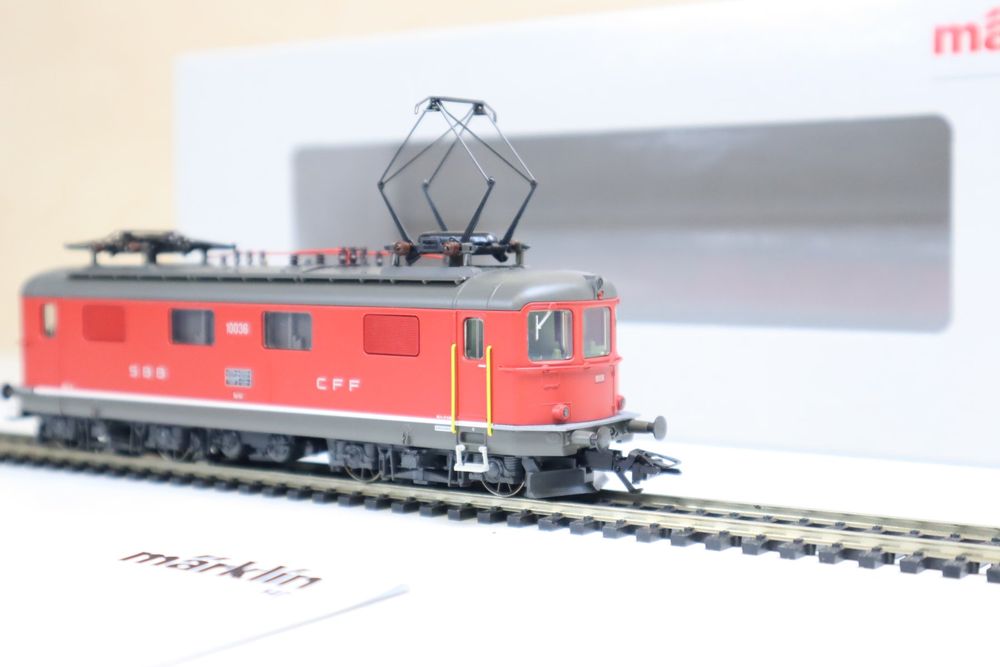 Märklin SBB Re 4/4 E-Lok 37045 - MFX + Sound | Kaufen auf Ricardo