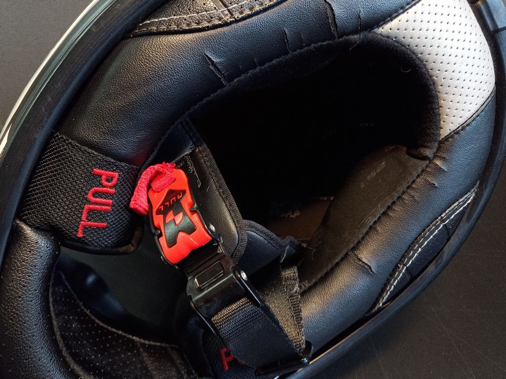 LS2 Arrow R Evo Motorradhelm Grösse XL 61/62 (Gebraucht) in Zofingen ...