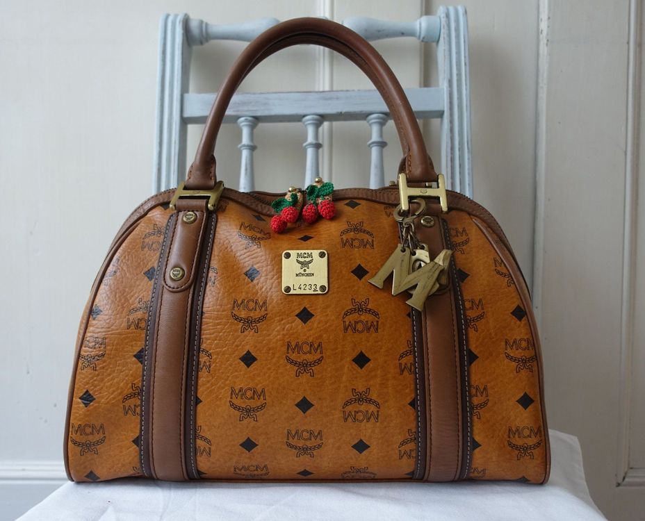 Original MCM Dome Bag (Gebraucht) in Dottikon für CHF 320 – mit ...