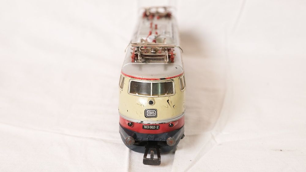 Märklin – HO- TEE-Lok BR103 DB (Gebraucht) in für CHF 22 – mit ...