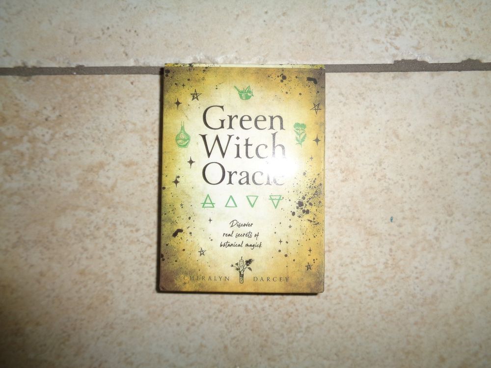 Green Witch Oracle karten (Gebraucht) in Kreuzlingen für CHF 4.9 – mit ...