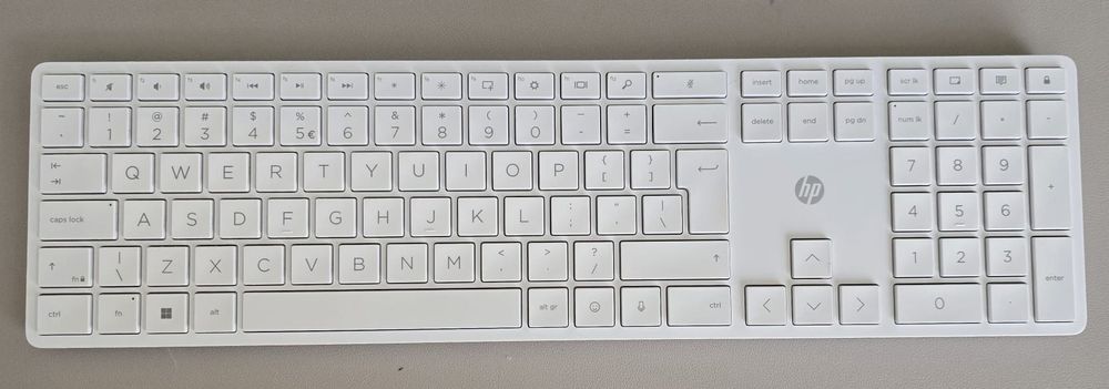 English Layout HP Wireless Keyboard - Clavier anglais HP | Kaufen auf ...