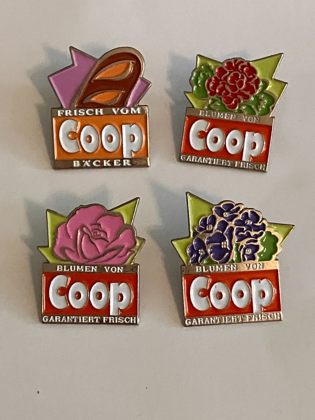 4 Pin Coop Blumen Brot (Gebraucht) in Basel für CHF 2 – mit Lieferung ...