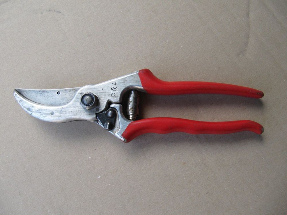 Gartenschere FELCO 4 (Gebraucht) in Basel für CHF 22 – mit Lieferung ...