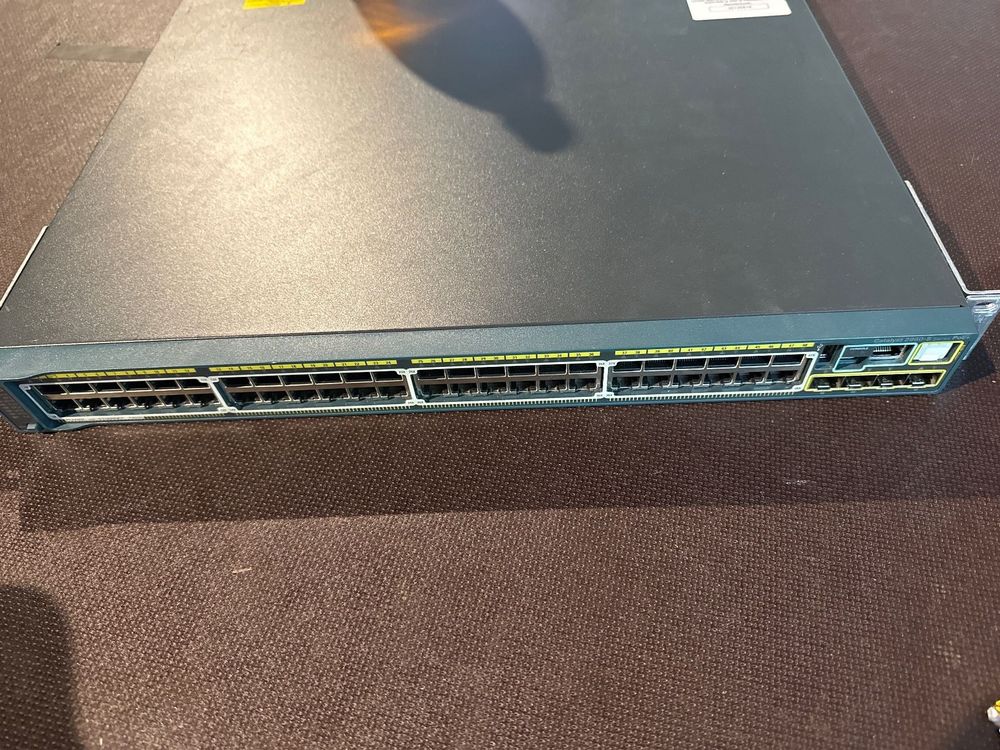 Cisco C2960-S (Gebraucht) in für CHF 1 – mit Lieferung auf Ricardo kaufen