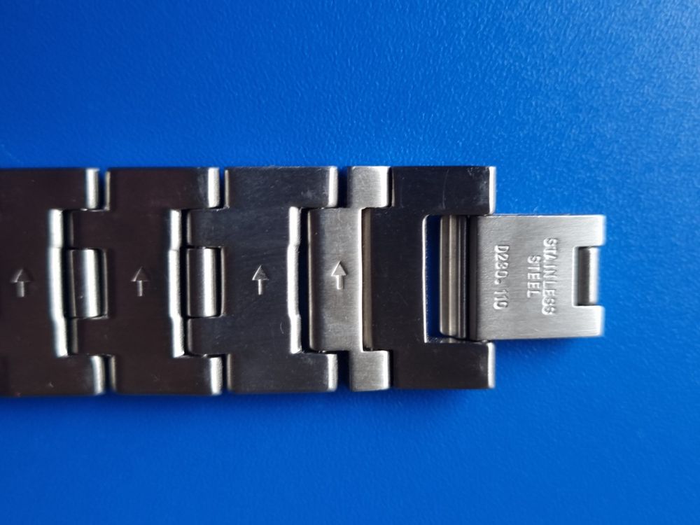 Tissot Two Timer Armband Original (Gebraucht) in für CHF 15 – mit ...