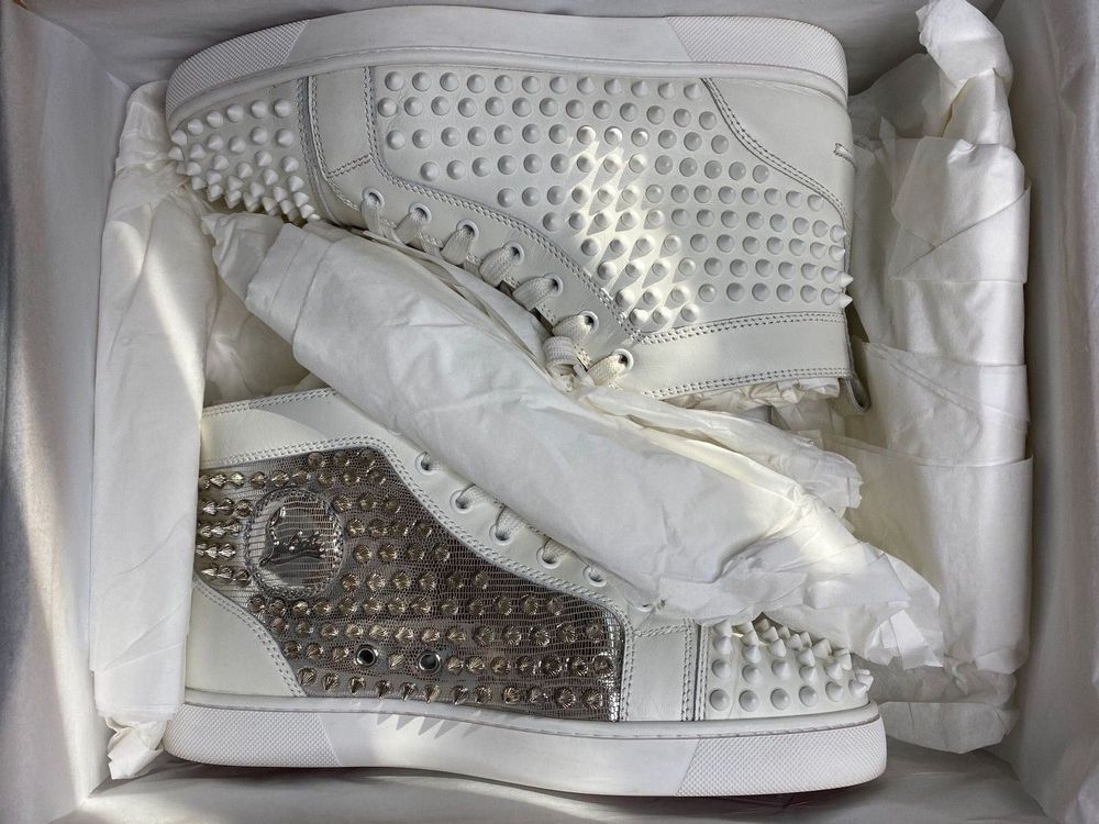 Christian Louboutin YANG LOUIS FLAT | Kaufen auf Ricardo