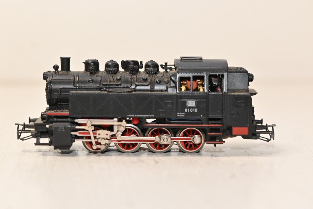BR 81 010 Märklin HO/AC ohne OVP , hat kein Licht , läuft (Gebraucht ...