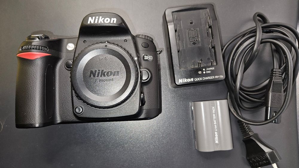 Nikon D80 Body, Low Clicks (Gebraucht) in Cugnasco für CHF 39 – nur ...