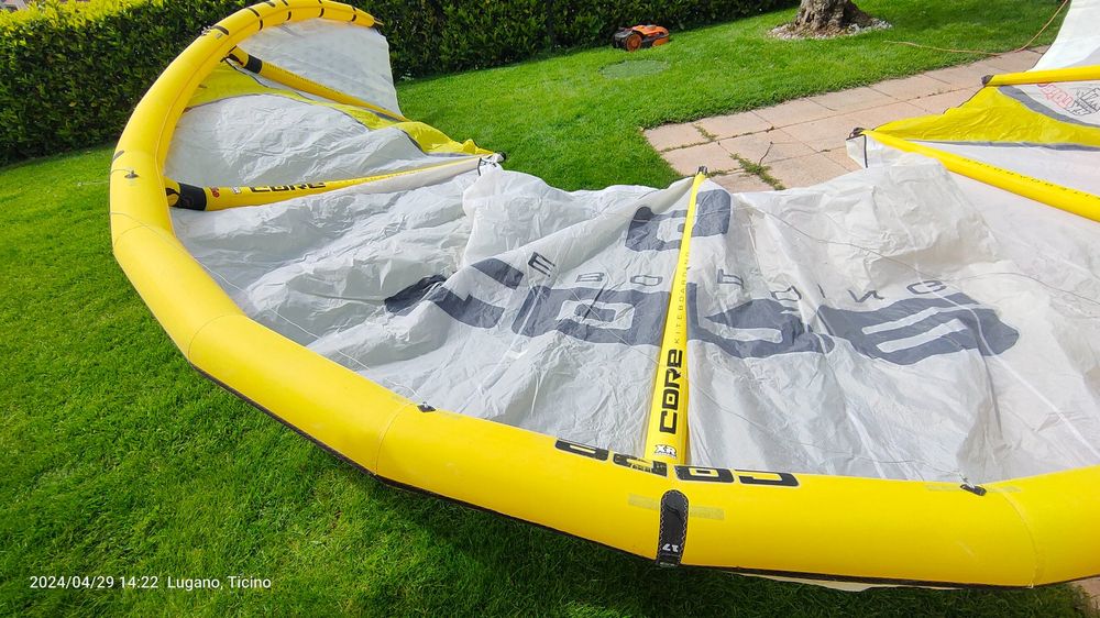 Kite CORE Riot XR LW 17 m2 con SensorBar 2 , buono stato (Gebraucht) in ...