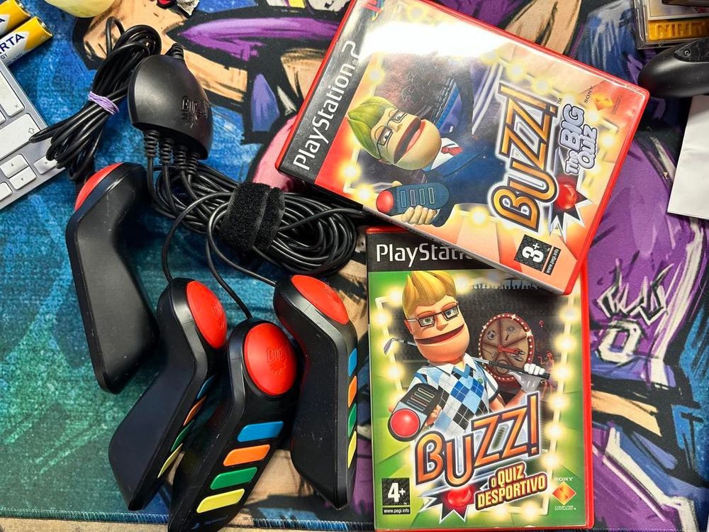 Sony Playstation 2 Buzzer + Buzz Big Quiz e Buzz Sport (Gebraucht) in ...