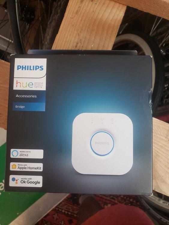 Phillips hue lights bridge (Neu und originalverpackt) in Bern für CHF ...