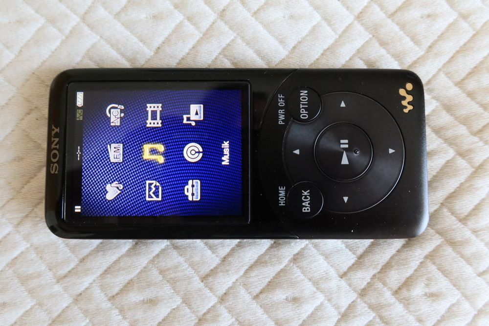 5 alte Sony MP3-Player 16GB (Gebraucht) in Rain für CHF 85 – mit ...