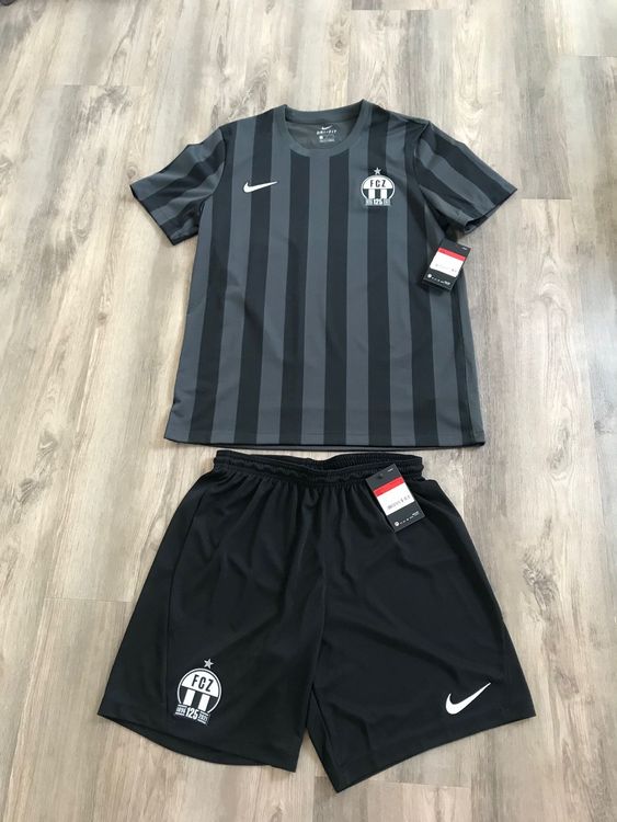 2021/22 FC Zürich FCZ Away Kit - Large | Kaufen auf Ricardo