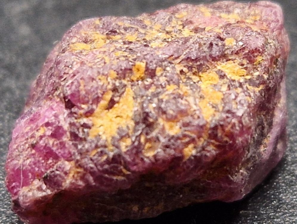 Rubin roh 31ct. (Neu und originalverpackt) in Winterthur für CHF 2 ...