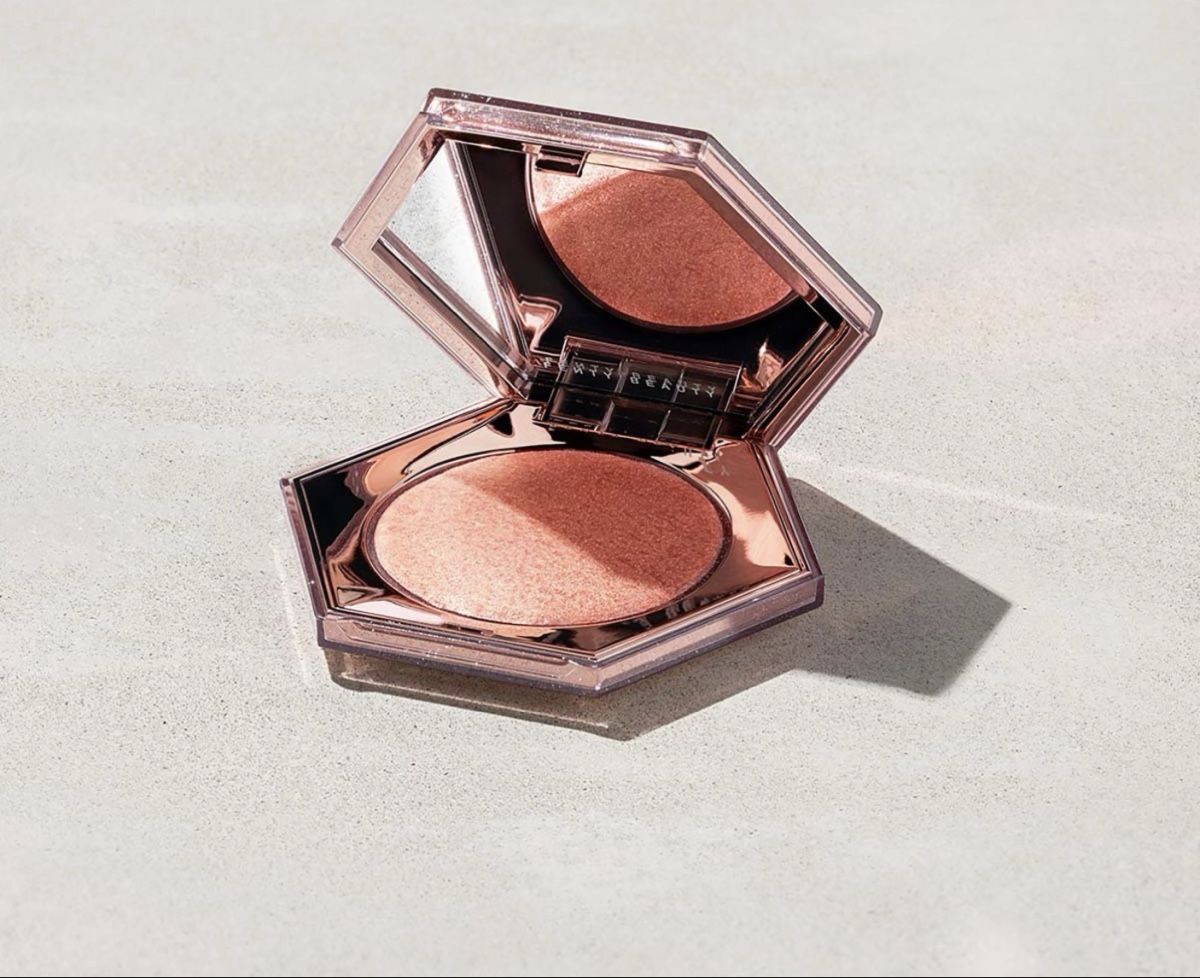 Fenty Beauty Diamond Bomb Highlighter - Rose Rave, neu! (Neu und ...