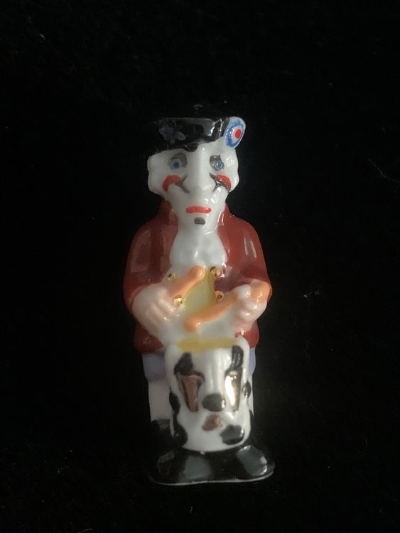 Kübler Fasnachtsfigürli Serie 7c 2011 (Gebraucht) in Basel für CHF 225 ...