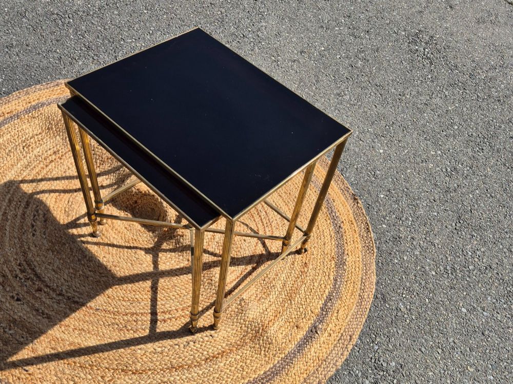 Tables basses gigognes laiton verre opaline noire, années 60 (Gebraucht ...