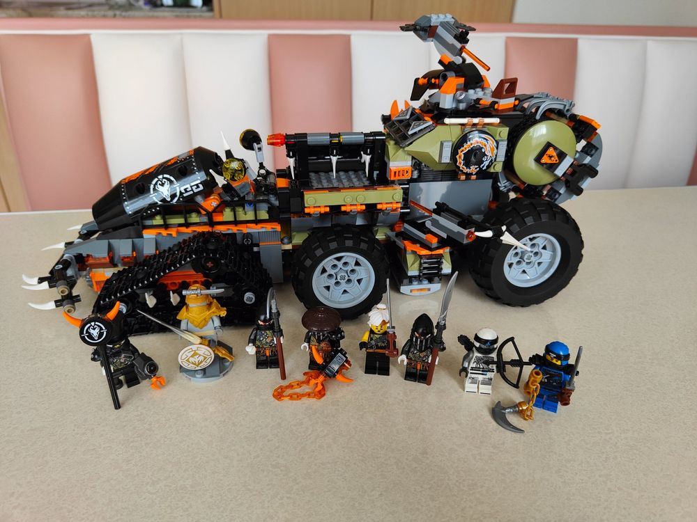 LEGO Ninjago 70654 Drachen-Fänger - Dieselnaut (Gebraucht) in Neuenhof für CHF 100 – mit ...