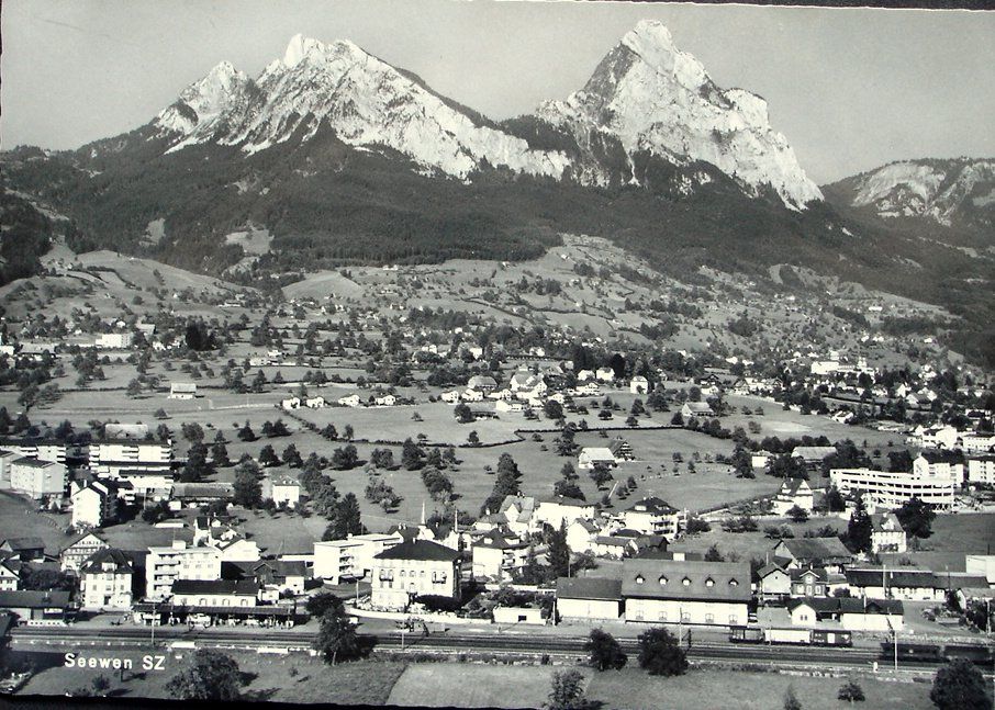 SEEWEN SZ mit Mythen, Bahnhof (Neu (gemäss Beschreibung)) in Jona für ...