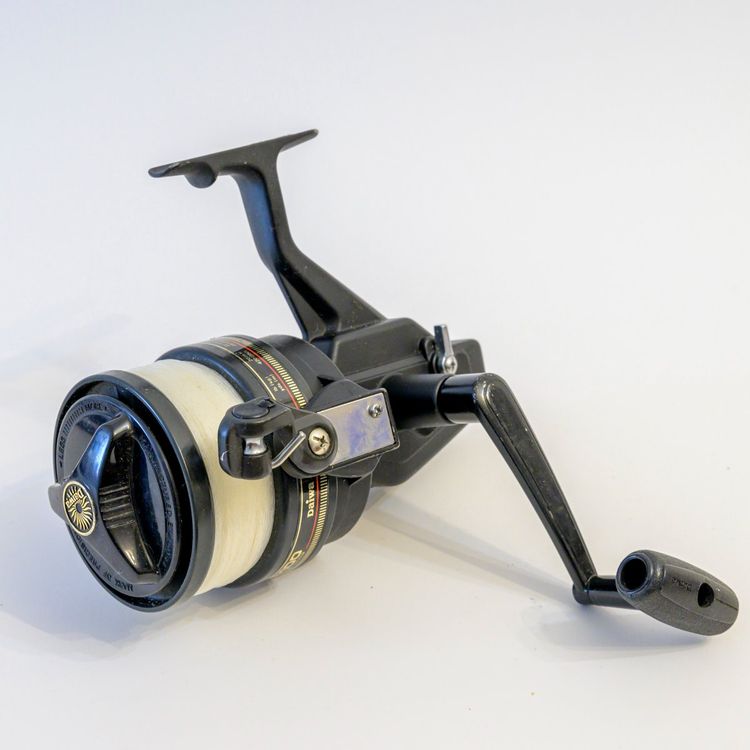 Moulinet manuel surfcasting Daiwa DF-100 + bobine | Kaufen auf Ricardo